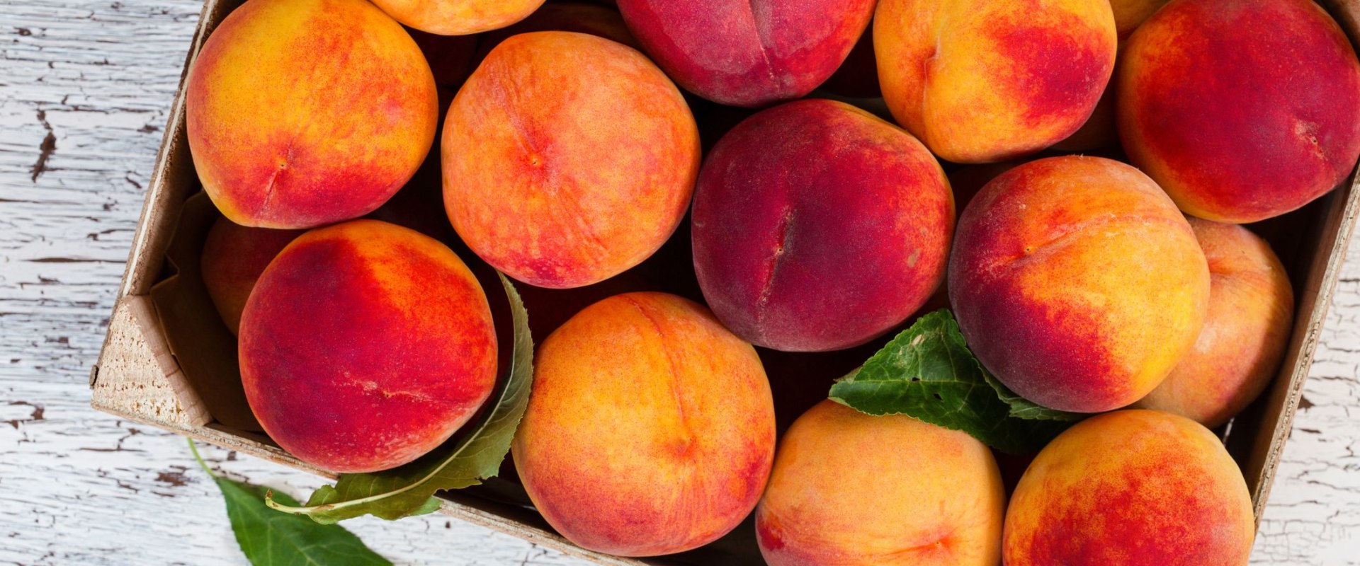 Why You Should Try Organic Freestone Peaches Fruit Subscription ...